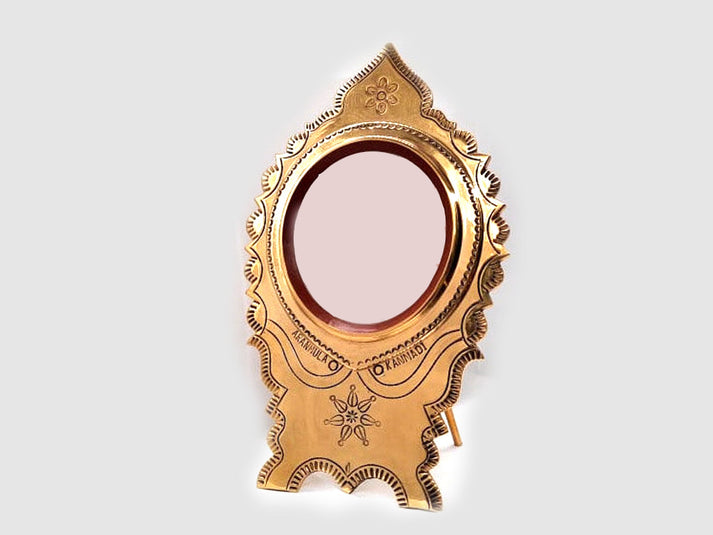Aaranmula Kannadi / Metal Mirror Aranmula Handmade / Traditional Herit ...